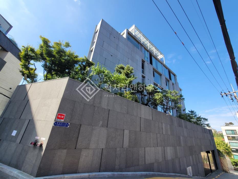 방배동 하이엔드 고급빌라 르가든 5차 매매 서래마을 최고의 뷰를 자랑하는 르가든 연립고급빌라