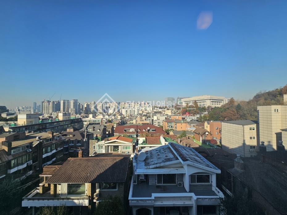 반포동 서래마을 반포샤인힐4차 중대형 평형 전세 구조좋은 판상형 전망도 좋아요 연립아파트 고급빌라